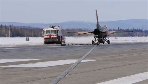 F 16 Gets Arrested Eielson Air Force Base Display