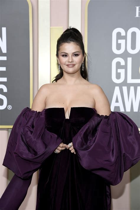 Selena Gomez Becomes Most Followed Woman On Instagram Ps Celebrity