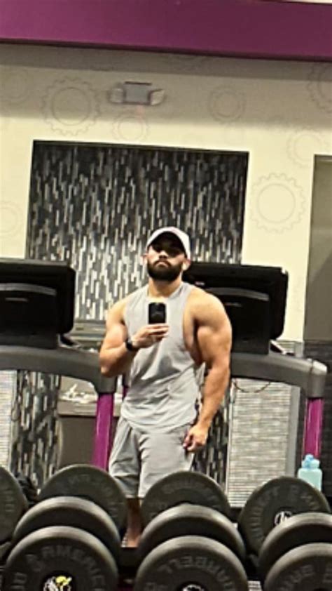 Need Help Figuring Out Who To Cosplay As R Whoshouldicosplay