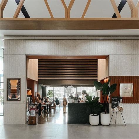 10 Cafe Di Thamrin Yang Cozy Buat Hangout Di Sela Waktu Kerja Nibble