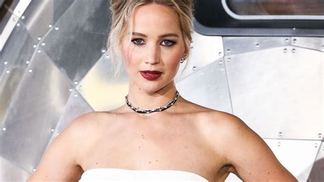 Jennifer Lawrence Emma Stone And More Turn Vampish Lips Into A