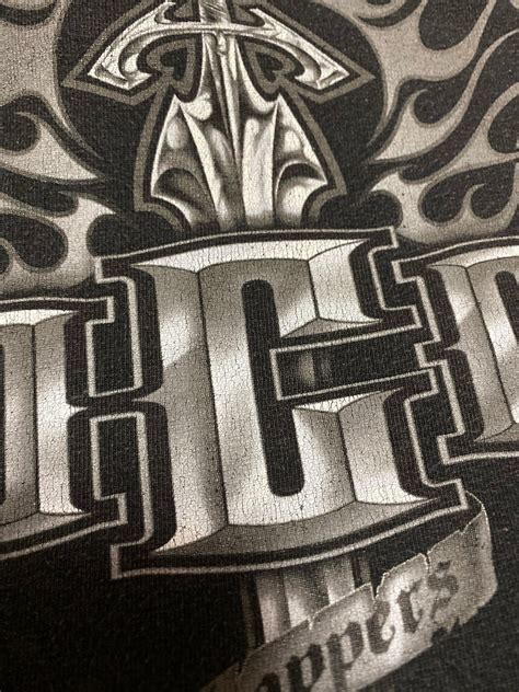 Really Want To Try A “chrome” Print Is This Print Just Grey Halftones