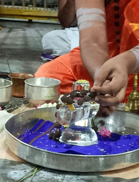 New Crystal Lingam Of Rameshwaram Donated By Sringeri Mutth God Shiva