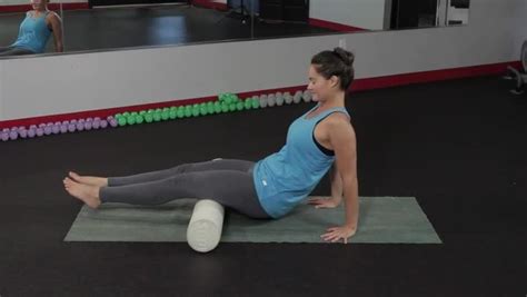 How To Roll Out Your Hamstrings Yoga Anatomy Fitness Help Hamstrings