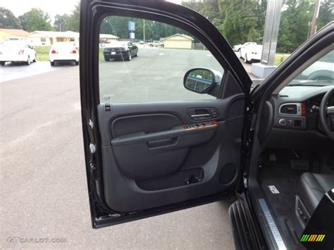 2013 Chevrolet Suburban Ltz Ebony Door Panel Photo 66874211