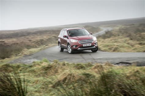 배경 화면 차량 포드 경마 운전 Netcarshow 넷 카 자동차 이미지 자동차 사진 2017 년 쿠가 영국 버전 모터 스포츠 자동차 제조 자동차