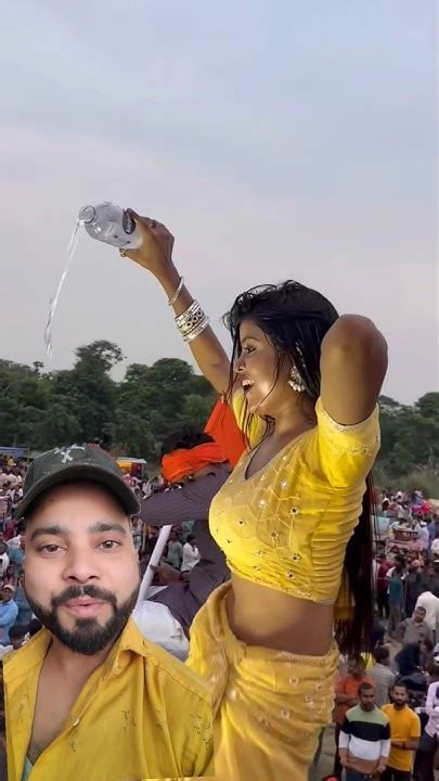 Milbo Chori Chori Tohara Se Gori Viral Girl Priya Suhani Youtube