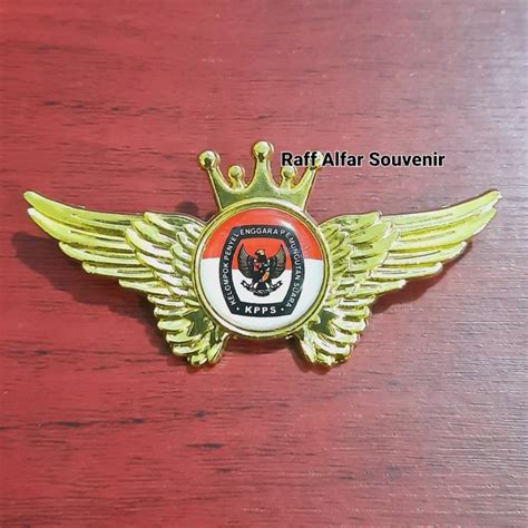 Jual Pin Kpps Lencana Kpps Model Wing Mahkota Kab Bogor Raff Alfar Souvenir Tokopedia