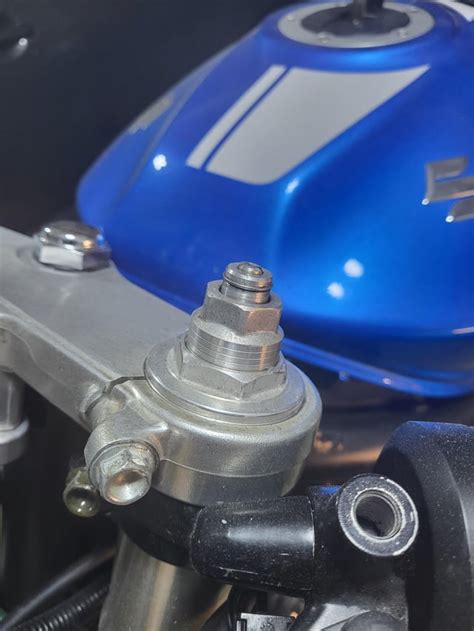 Whats Wrong With The Preload Adjuster On These Forks Rfixxit