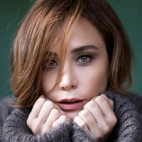 Burçin Terzioglu Películas Series