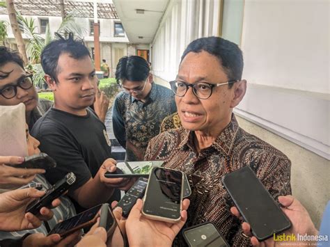 Kementerian Esdm Tanggapi Kelangkaan Bbm Di Spbu Swasta Impor Jadi Solusi