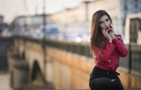 Wallpaper Look Face Model Jacket Daniela For Mobile And Desktop Section Resolution