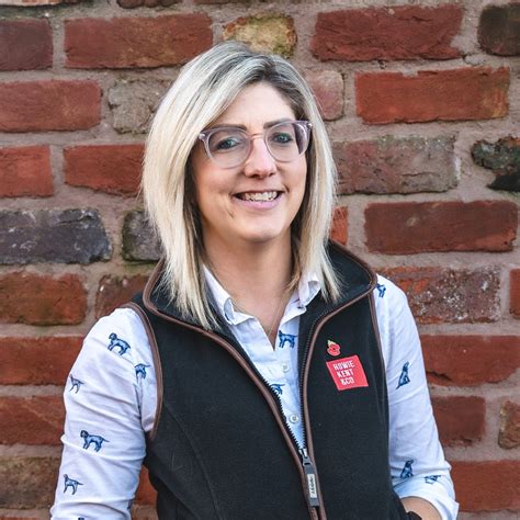 Becky Evans Mrics Faav Meet The Team Howie Kent And Co