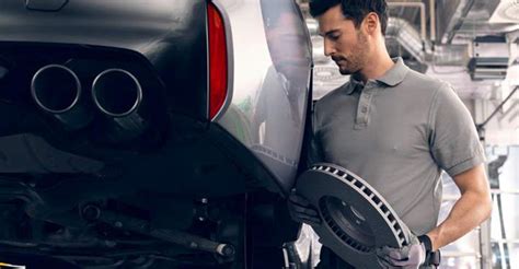 Водіям нагадали що при зміні шин потрібно перевірити гальма Читайте на Ukr Net