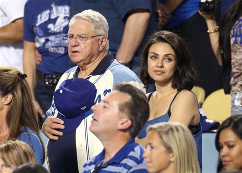 Mila Kunis Attends World Series With Her Dad See The Sweet Pics