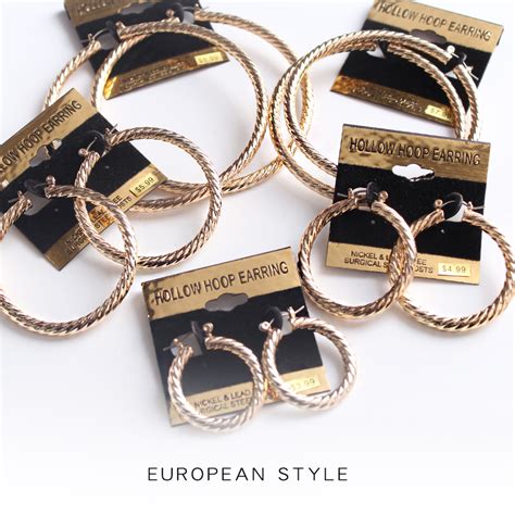 欧美夸张经典大圆环小圆圈圈耳环女轻盈纹理白金色金色耳圈耳坠tw 虎窝淘