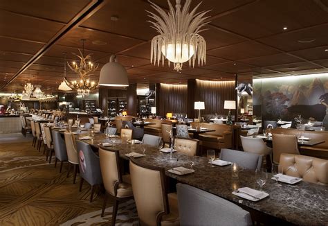 6 Fancy Las Vegas Steakhouses To Dine At On Fathers Day