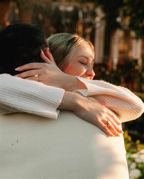 Ava Sambora Daughter Of Heather Locklear Richie Sambora Is Engaged