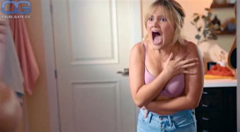 Olivia Holt Nude Pictures Photos Playbabe Naked Topless Fappening