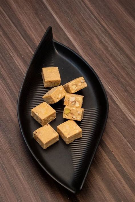 Mewa Bite Sweet At ₹ 700 Kg Kaju Bite In Gwalior Id 2853548538973