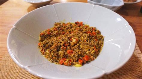 上海蟹黄面界的爱马仕！360元一碗的蟹黄金，排队两个小时才吃到【我是空菜】 Youtube