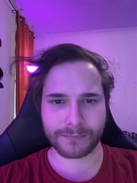 23m Ive Been Told Im Pretty Good Looking By My Mother Is It True Or Am I Cooked R Truerateme