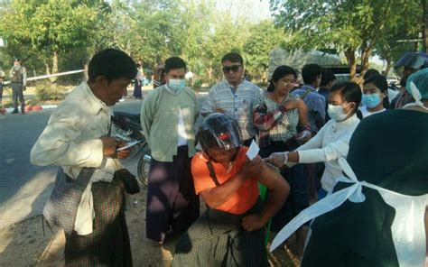 ညောင်ဦမြို့နယ် မြို့အဝင်အထွက်ဂိတ်များတွင် ပြည်သူများ ကိုဗစ် ၁၉ ရောဂ