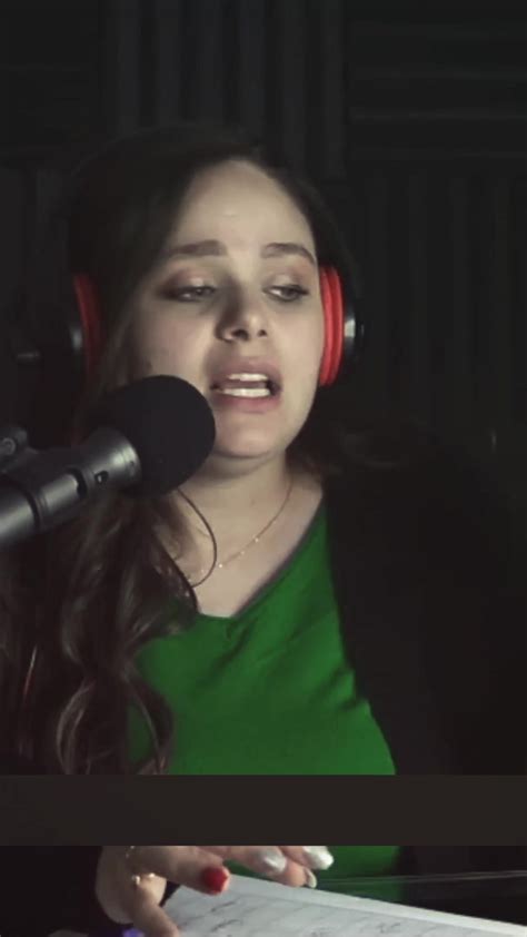 جوزي في عز ما بيكون معايا في لحظات رومانسيه وبعمل عشانه كل حاجه بيخوني