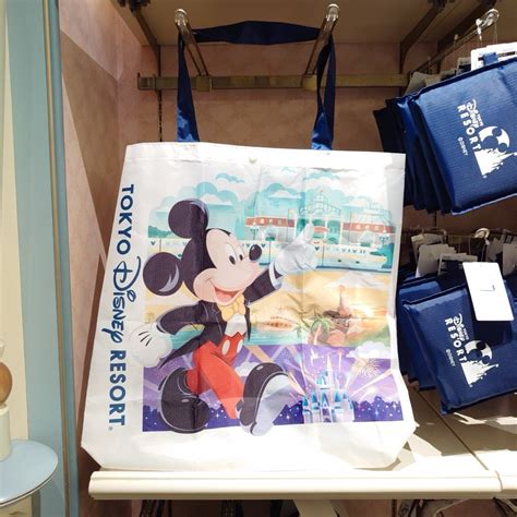 お買い物袋と同じデザイン！東京ディズニーリゾート ショッピングバッグエコバッグ新発売！ 東京ディズニーランドグッズ・ライブグッズ買い物