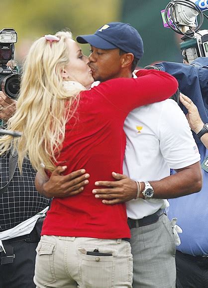 Tiger Woods Girlfriend Vonn Resumes Training Undecided About Racing Rediff Sports