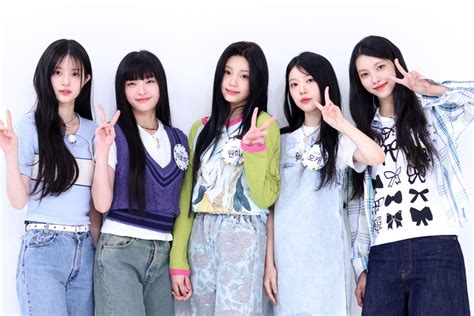 Watch Illit Covers Newjeans Twice And Le Sserafim On Weekly Idol