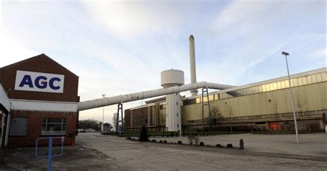 Personeel Agc Glass In Mol Heeft Werk Neergelegd De Morgen