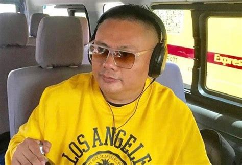 Netizens Call Out Andrew E For Alleged ‘humanap Ka Ng Panget Plagiarism