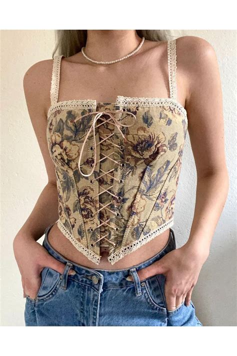 HERA BELLA Vintage Çiçek Baskılı Korse Büstiyer Fiyatı Yorumları Trendyol