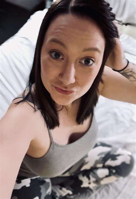I Prefer Braless What About You Rbraless