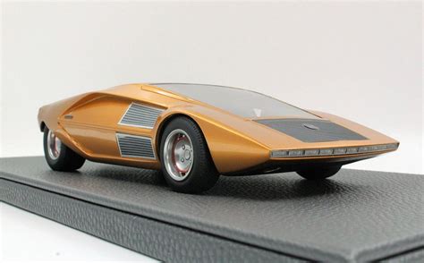 Top Marques Bertone Stratos Hf Zero Concept •