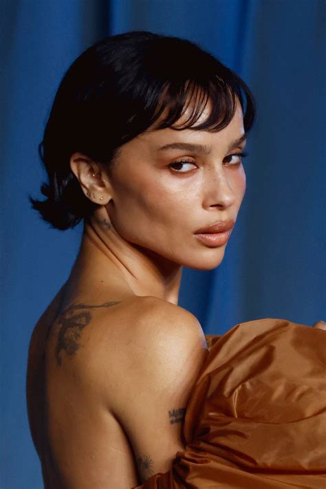 20 Of Zoë Kravitzs Best Ever Beauty Looks Vogue