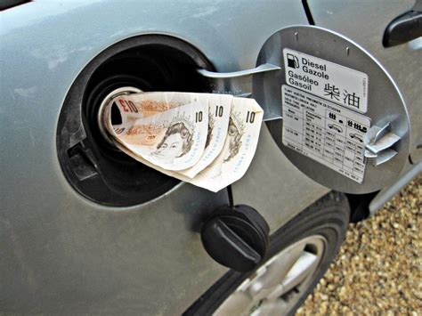 Top Tips To Improve Your Fuel Economy Pro Car Reviews