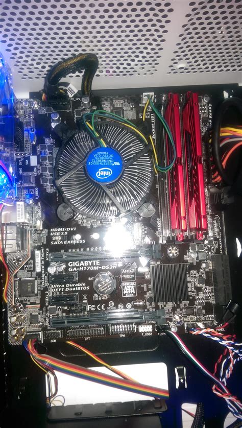 Powers Up But No Display Help R Pc Builders