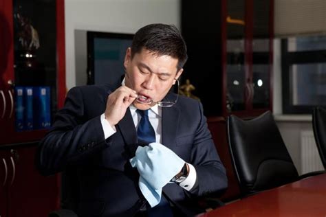 ЗГХЭГ ын дарга болох Л Оюун Эрдэнэ гэж хэн бэ