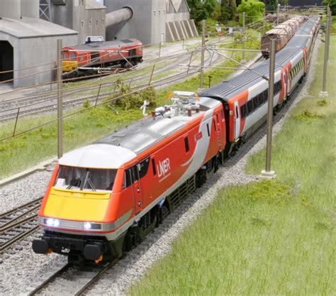 Hornby Magazine Layouts Prepare For Gbrf Gala Weekend