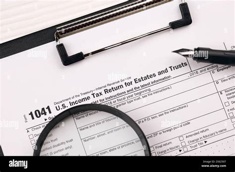 Irs Form 1041 Us Income Tax Return For Estates And Trusts Blank On A4
