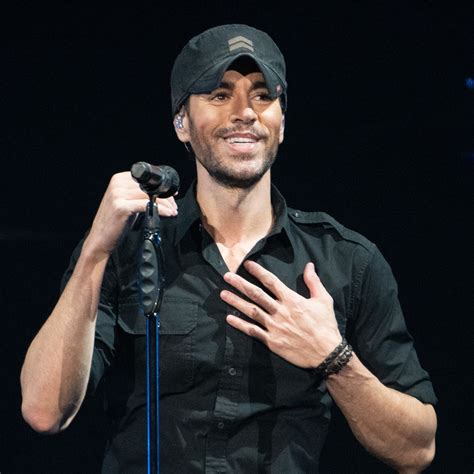 Enrique Iglesias Pneumonia Diagnosis Forced To Cancel His Show In