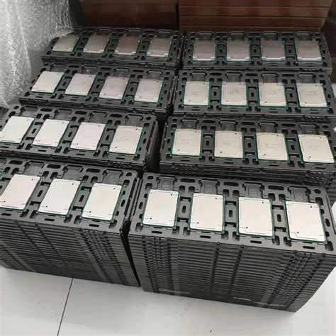 China Used Cpus For Xeon E5 2696v3 2696 V3 2 3ghz 18 Core Twenty 36 Thread 45mb 135w Cpu