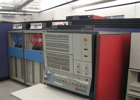 Ibm S 360 La Computadora Que Revolucionó La Oficina De Mad Men Tech History Ibm Computer