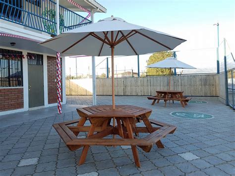 Mesa Hexagonal Con Quitasol Educof