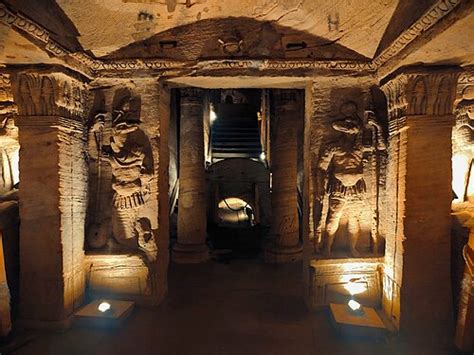 Catacombs Of Kom El Shoqafa Wikipedia