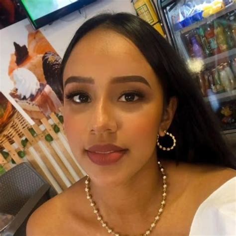 Julissa D On Threads