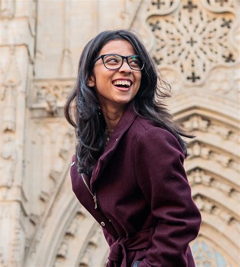 Urja Pawar Medium