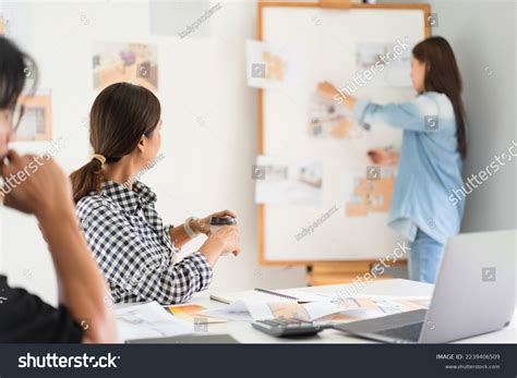 Construction Design Concept Female Architect Explaining Stock Photo Shutterstock